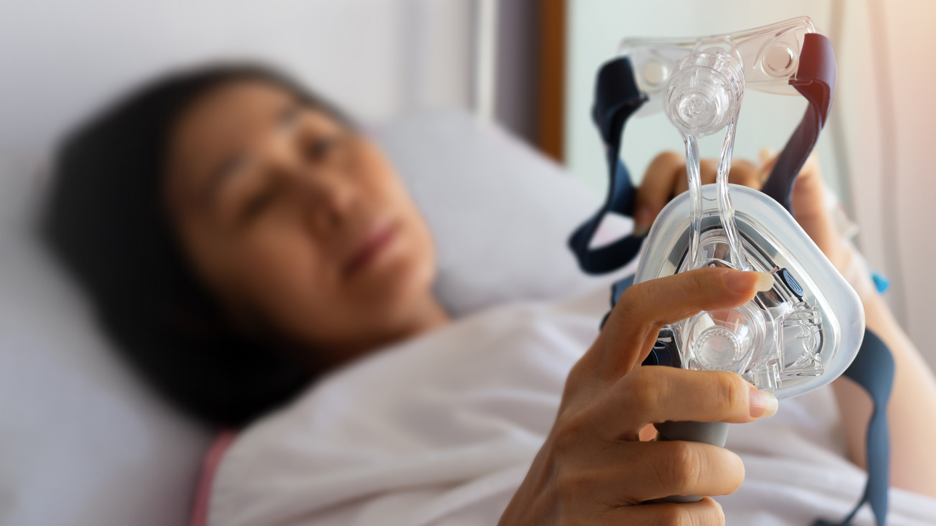 Nebulizers, BiPAP S/T, Home Respiratory Devices I Med-Caire